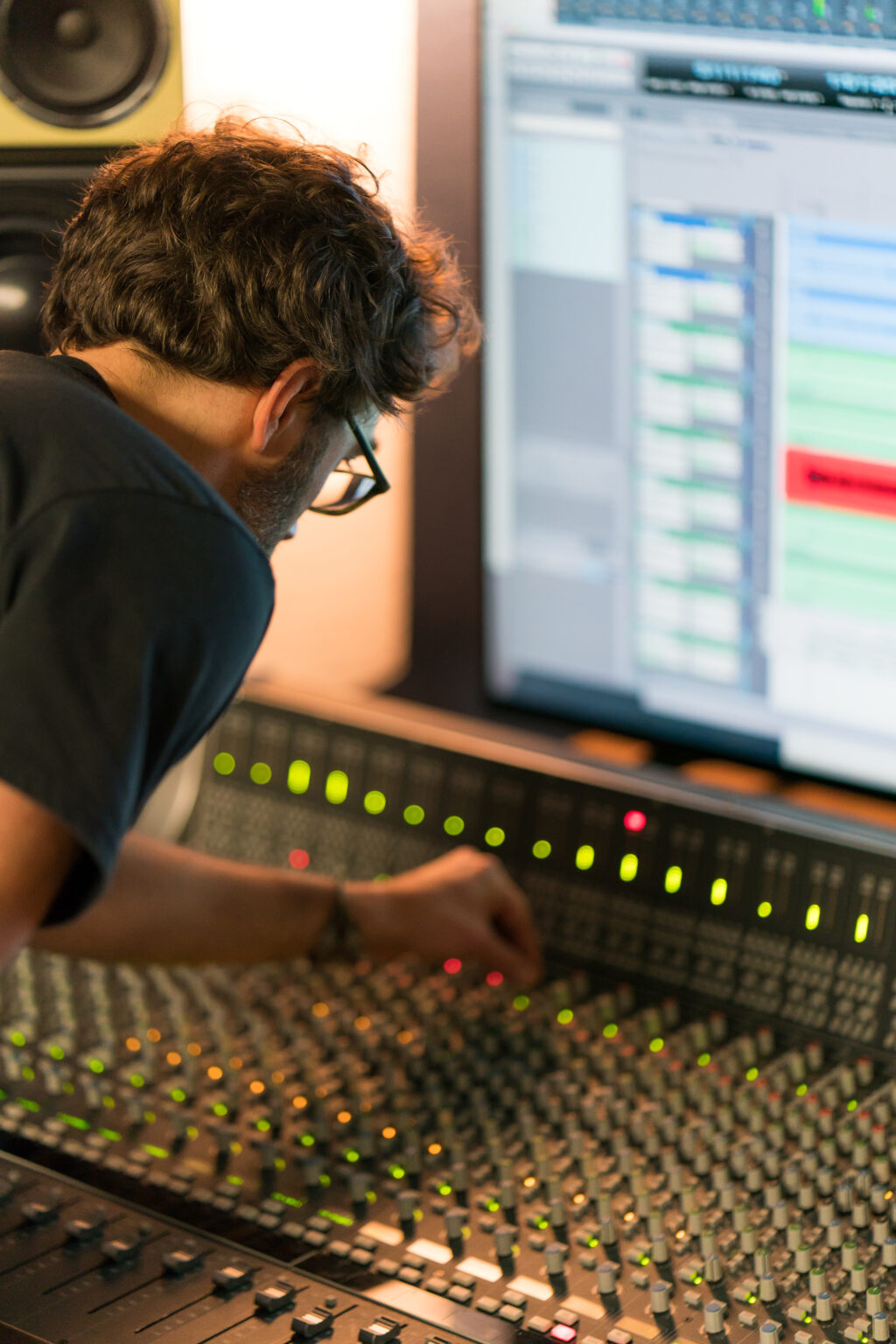 MUSIC PRODUCTION – Wesley Media
